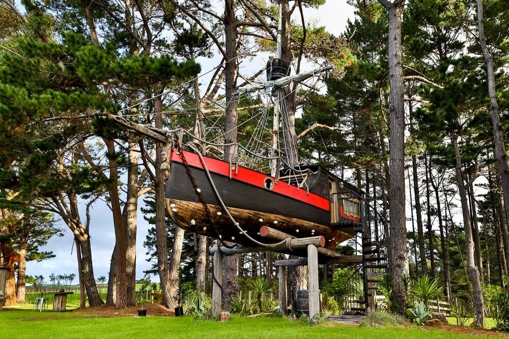Living Big in a Tiny House - 150 Year Old Sailboat Transformed Into ...
