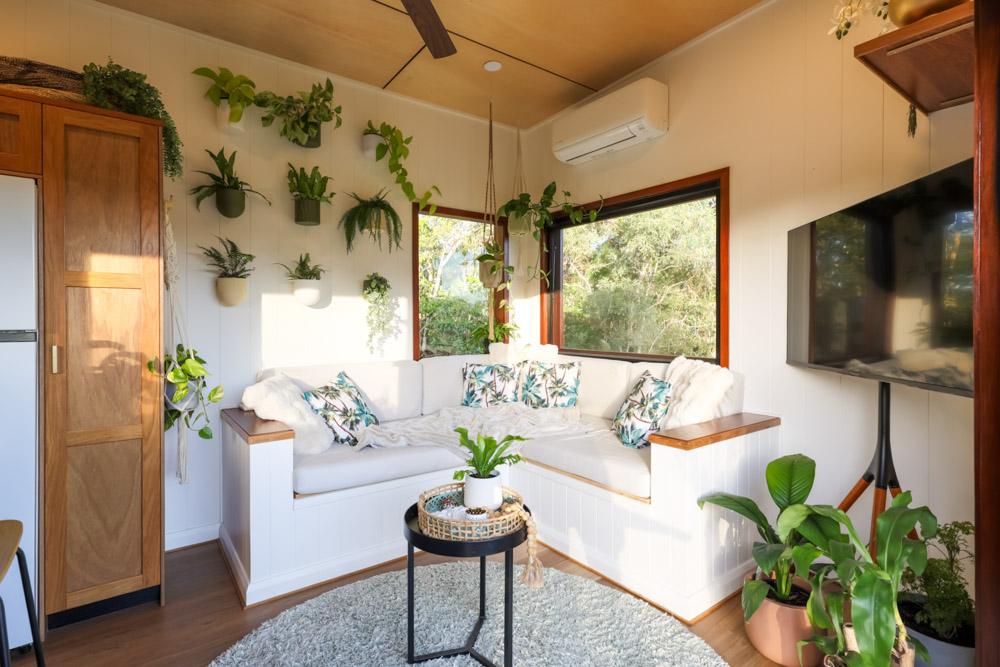 Living Big in a Tiny House - Stunning Spacious Single-Level Tiny Home ...