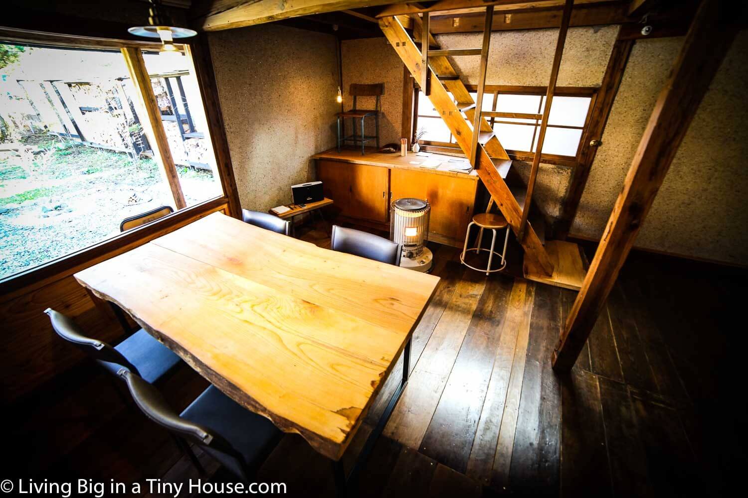Living Big in a Tiny House - Jaw-Dropping Traditional Small Japanese ...